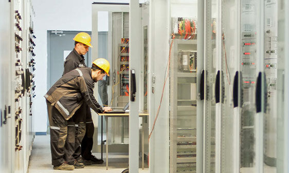 EMKA Swinghandle locking solutions for Switch and Control cabinets ...